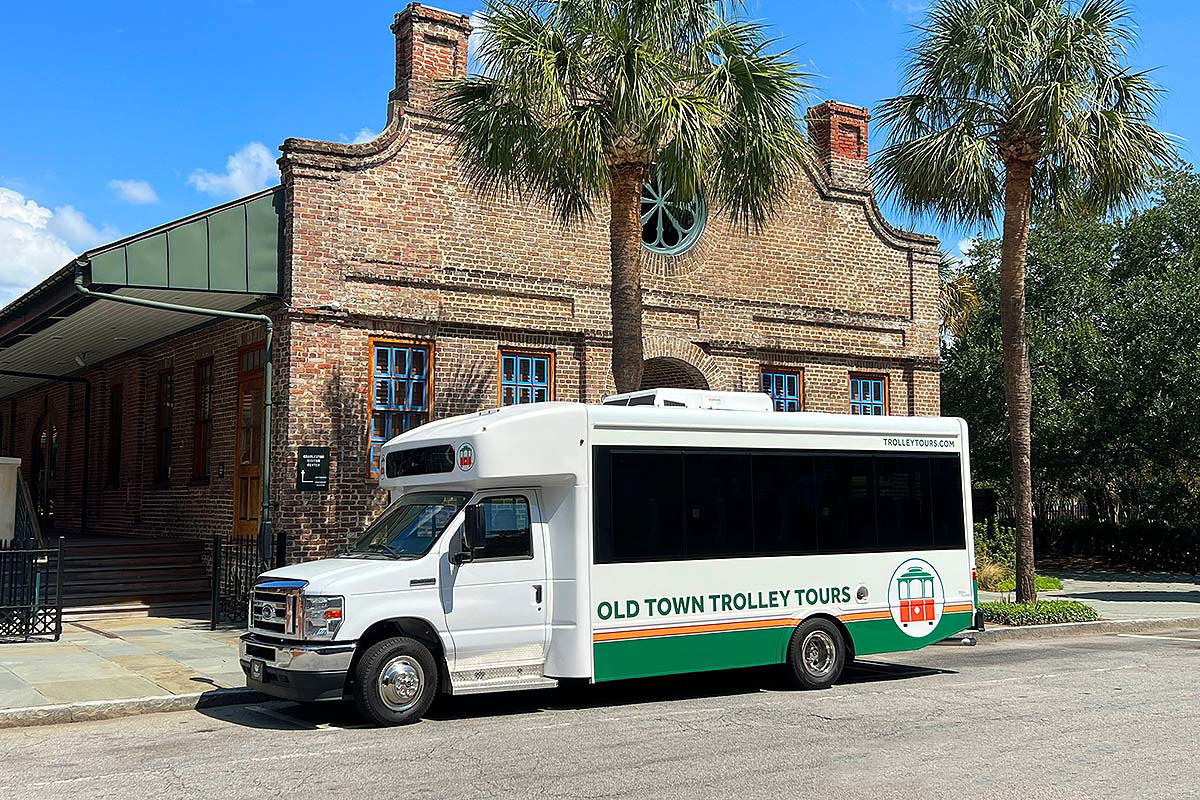 Old Town Trolley City Tour of Charleston-CHS Visitor Center